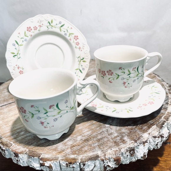 Nikko Japan | Dining | Nikko Japan Garland Tea Cups Saucers Pink ...